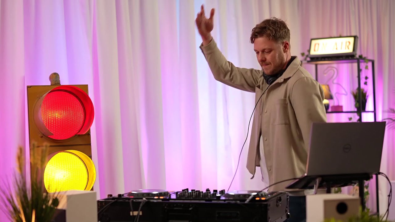 Down to Earth 3 Dj set by Buesink (Afrohouse & Tech) - YouTube