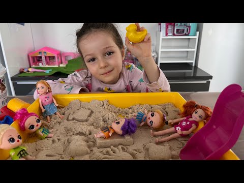 Barbie,Chelsea,Lol bebek kum havuz evcilik videoları! Kız evcilik videosu,oyuncak Bebekbakma videosu
