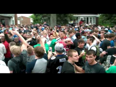 Western Illinois University Wheeler St. Block Party 2010 - YouTube