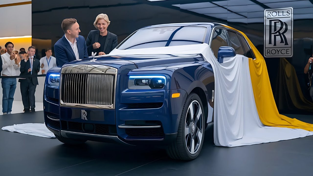 Top Features of the 2025 Rolls-Royce Cullinan You Must See! - YouTube