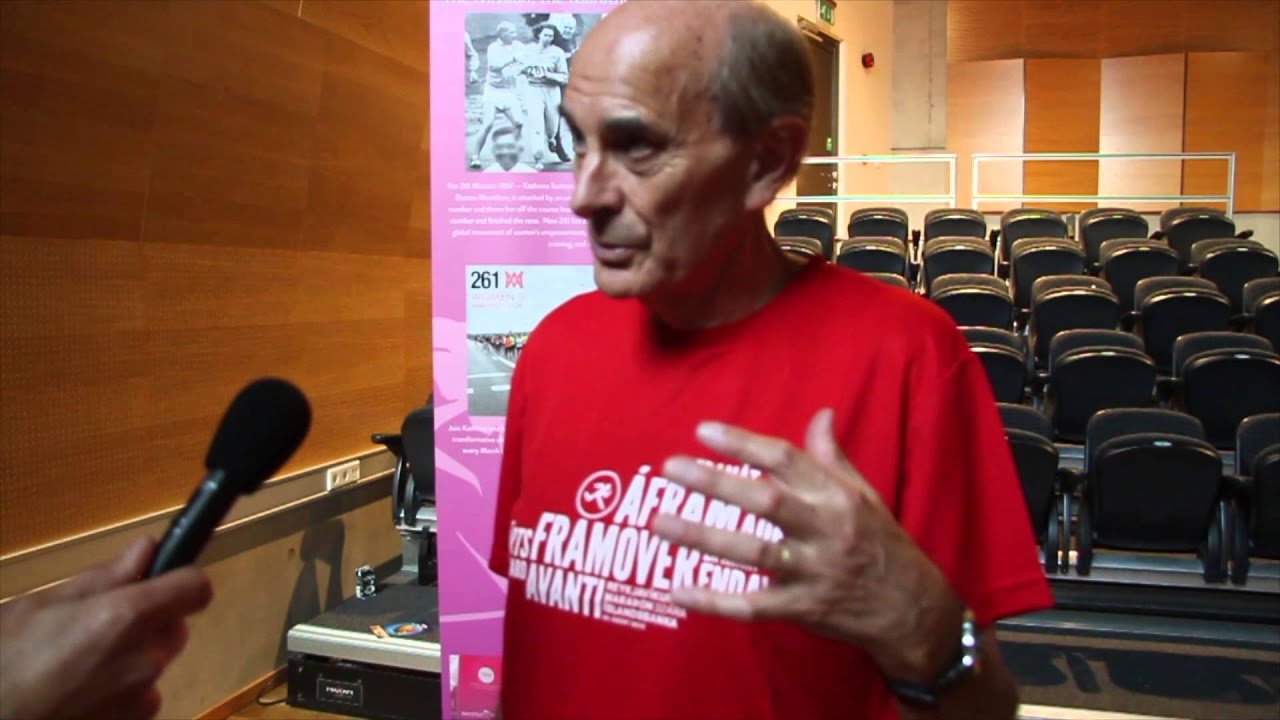 Reykjavik marathon 2015 - Roger Robinson - YouTube