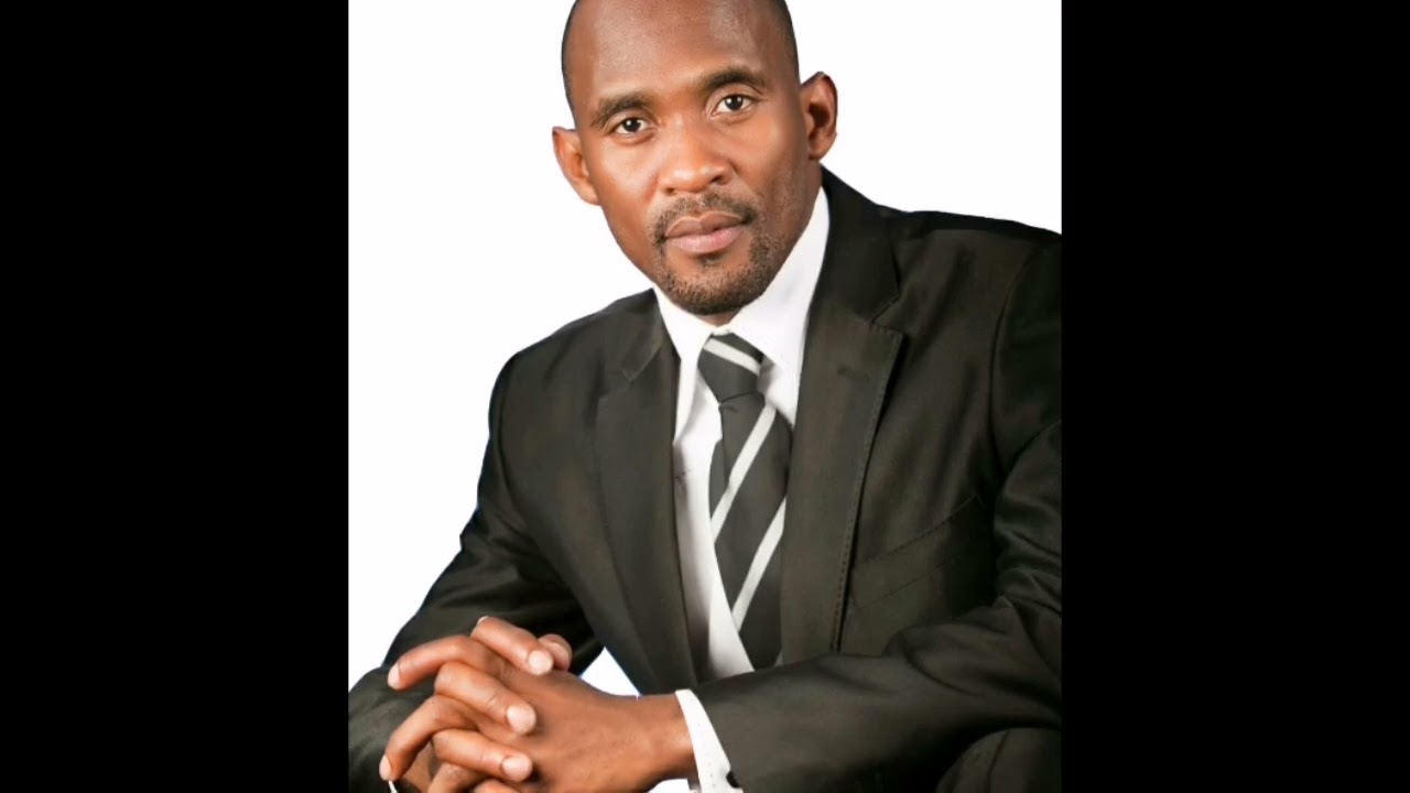 Pastor Zondo 2022 kuKhozi fm noMroza kwi Vuka Breakfast Show! - YouTube