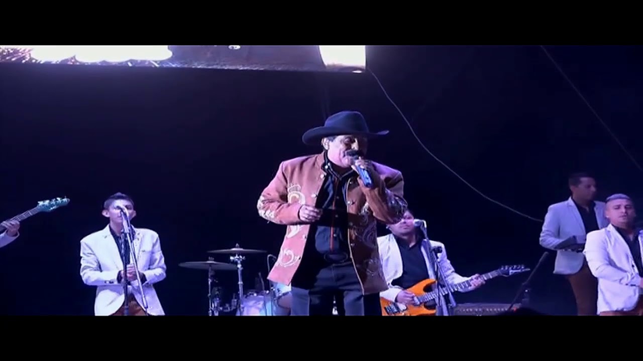 COSME TADEO Y SUS REYES EN EL TEPEHUAJE MICHOACAN - YouTube