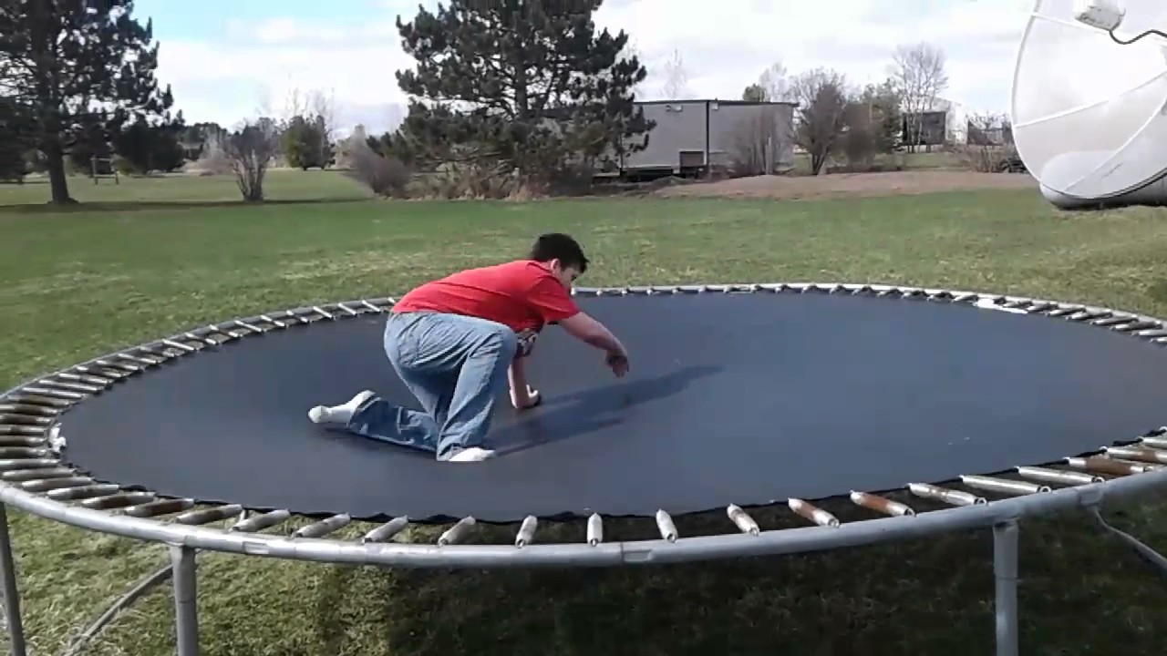 Trampoline challenge - YouTube