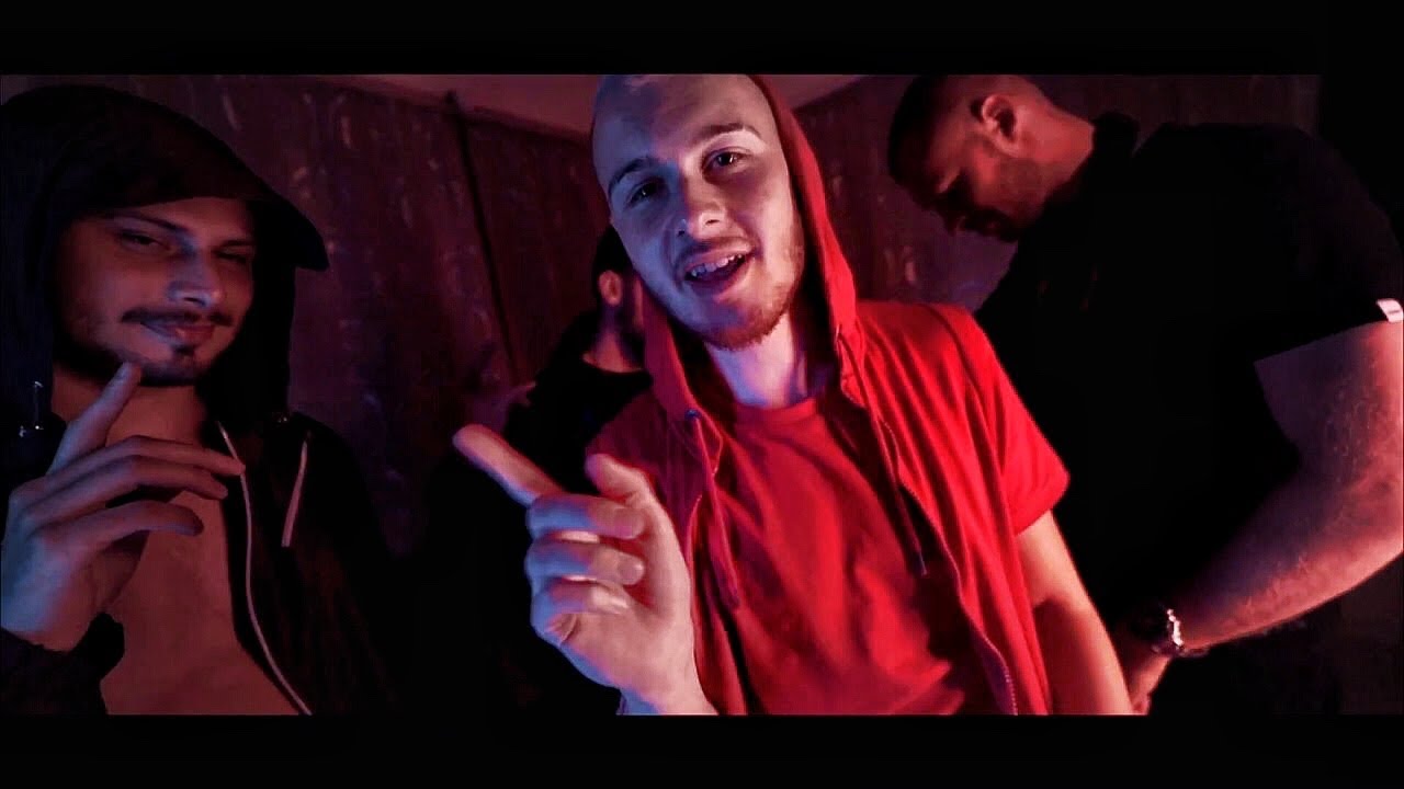 VESSOU - КАПИТАН (Official Video) - YouTube