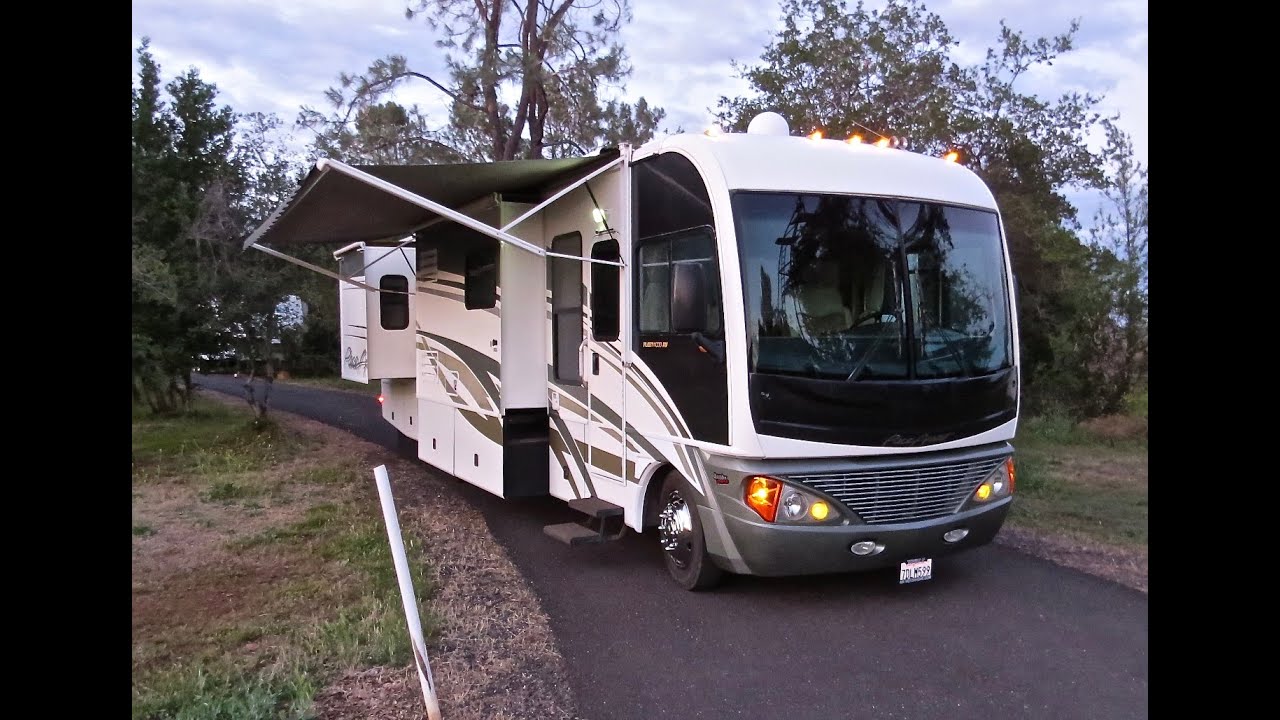 2004 Fleetwood Pace Arrow tour - YouTube