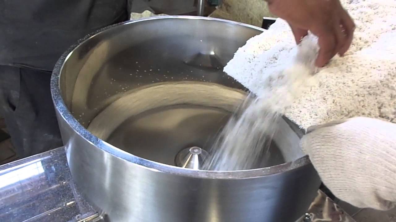 Rikon Pharma Spheronizer 500 for production of pharmaceutical pellets ...