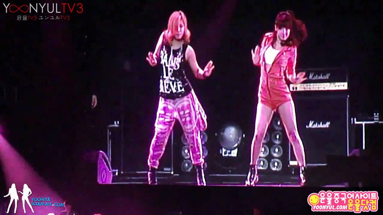 [100904] HD Fancam LA - SNSD Dance Break (Hyoyeon, SooYoung, Yuri and ...