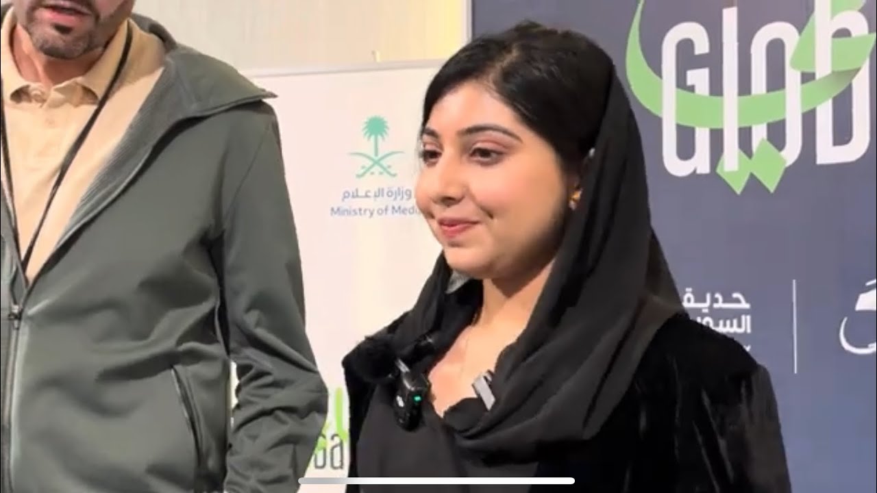 Live performance by Bangladeshi female singer & actress Sabrina Porshi ...