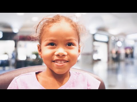 ARAZO GETS HER EARS PIERCED! - YouTube