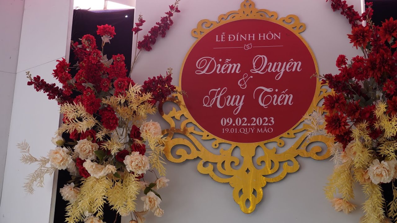 Le Dinh Hon Quyen & Tien - YouTube