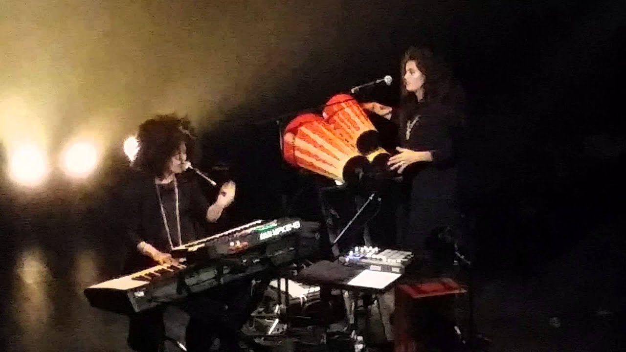 2015 - IBEYI - OYA - TRIANON - 1080p - YouTube