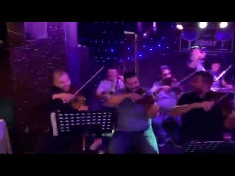 Izzet Yıldızhan Ayağında kundura Tadımlık