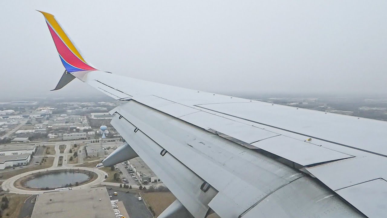 Landing in Milwaukee: Southwest 737-800 (N8534Z) - YouTube