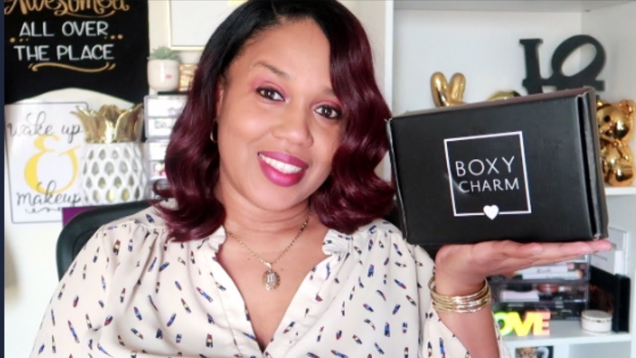 BOXYCHARM UNBOXING / JAN 2019 - YouTube
