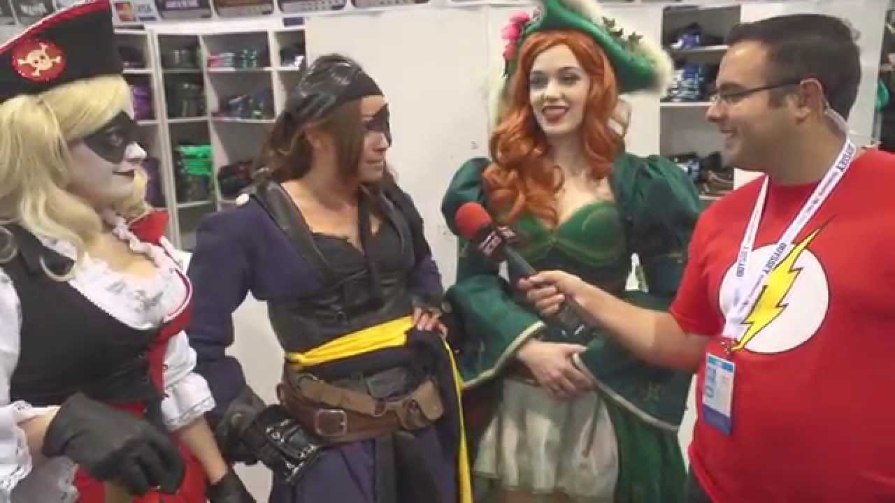 Batman Leatherwing Pirates at WonderCon 2015 - YouTube