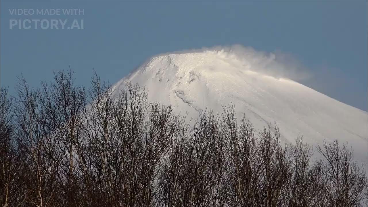 Why Did The Earth Totally Freeze For 100 Million Years? - YouTube