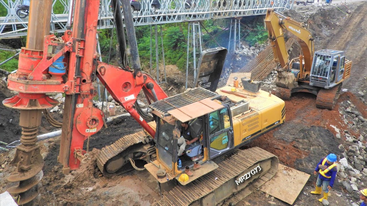 Excavator Drilling Rig Sany SR150C Digging Bridge Foundation Hole - YouTube