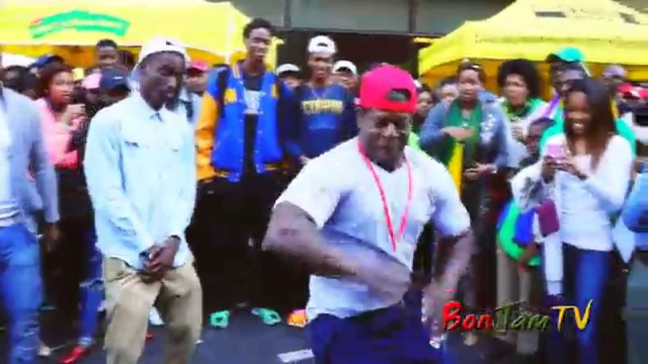 The Cigarette Dance @ Penn Relays 2014 - YouTube