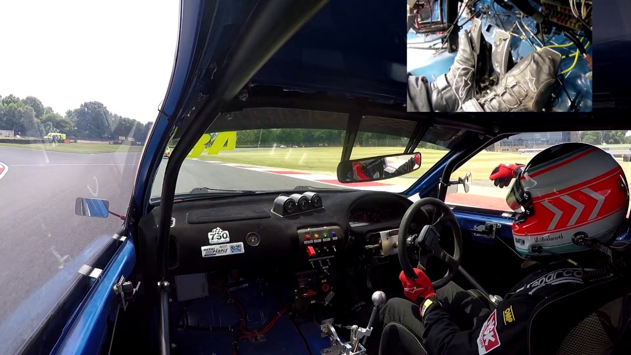 2017 750MC Hot Hatch Championship Brands Hatch race 2 - YouTube