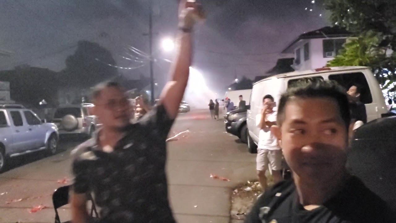 New years in Kalihi! - YouTube