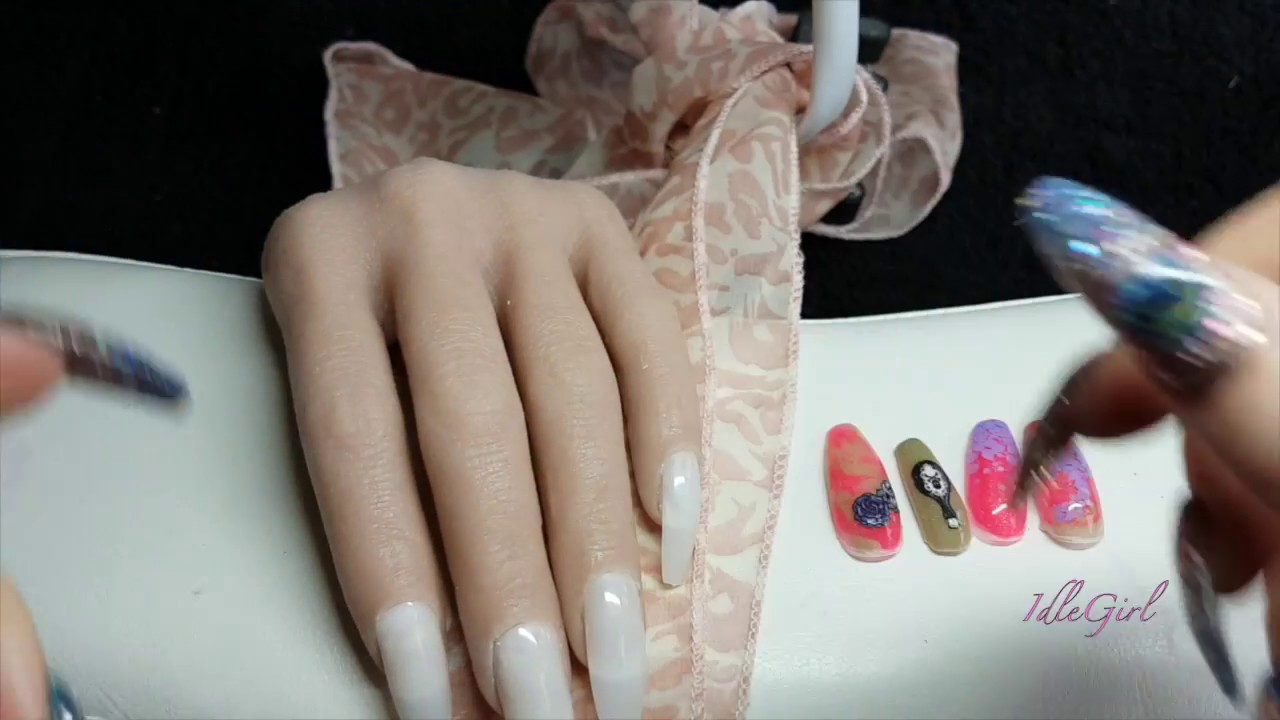 HOW TO APPLY AND REMOVE POOCHIEZ NAILS WITH PEEL OFF BASE COAT ...