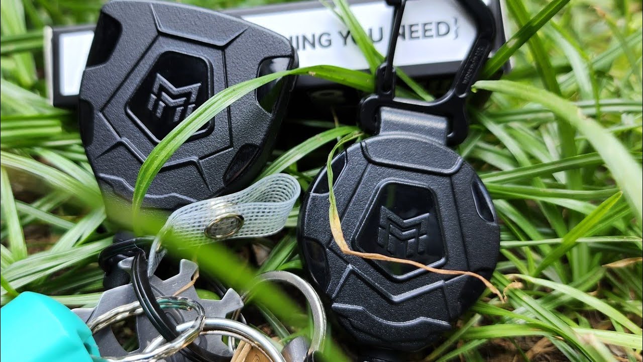 Reel Tough Retractable Key Chain For Everyday Carry-Review - YouTube