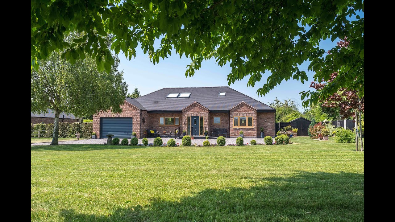 1 The Drive, Cleeve Prior by Jane Lees Property - YouTube