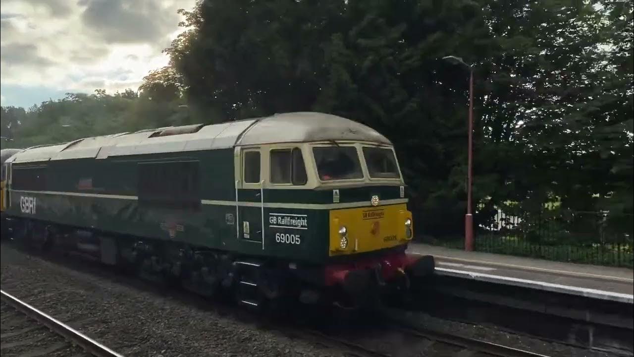69005/69006 at Hagley on the mazey day railtour to penzance, 24.6.23. - YouTube