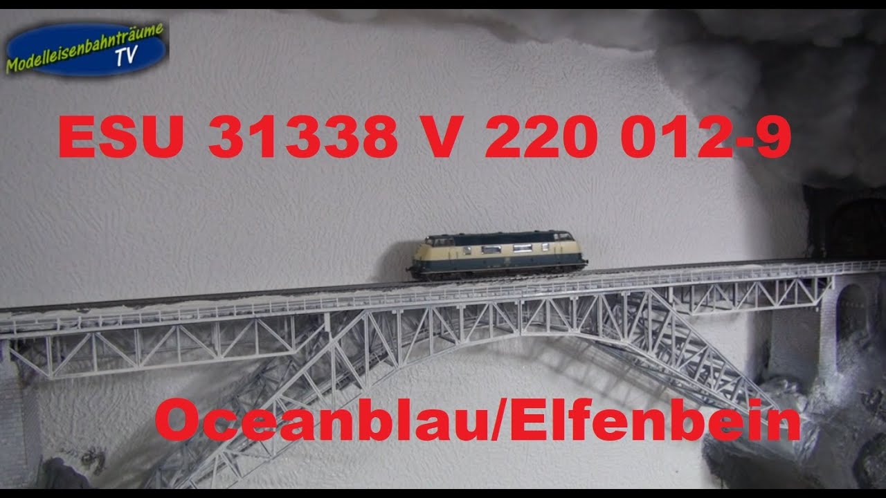 ESU 31338 V 220 012-9 Oceanblau/Elfenbein... - YouTube