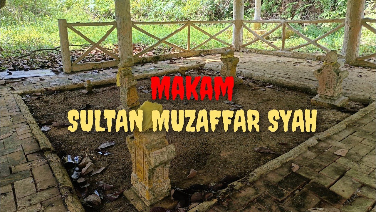 Makam Sultan Muzaffar Syah,Makam Tiga Beranak - Kota Seluyut - YouTube