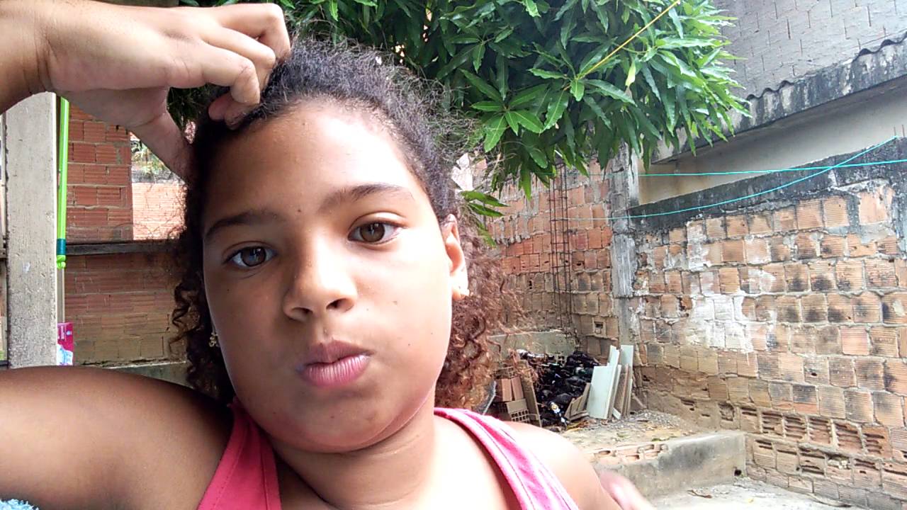 A menina pobre e o menino rico - YouTube