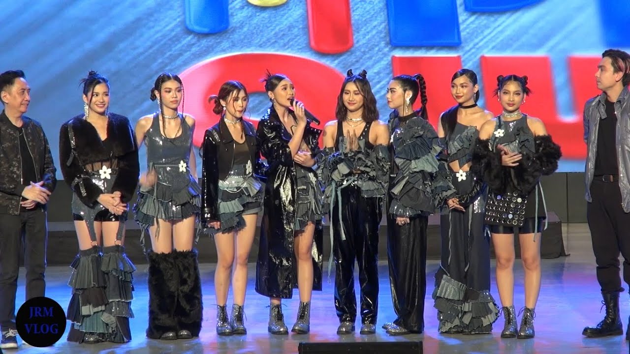 Ppop Icon of the Year, BINI at 7th Ppop Awards. 11/30/22 - YouTube