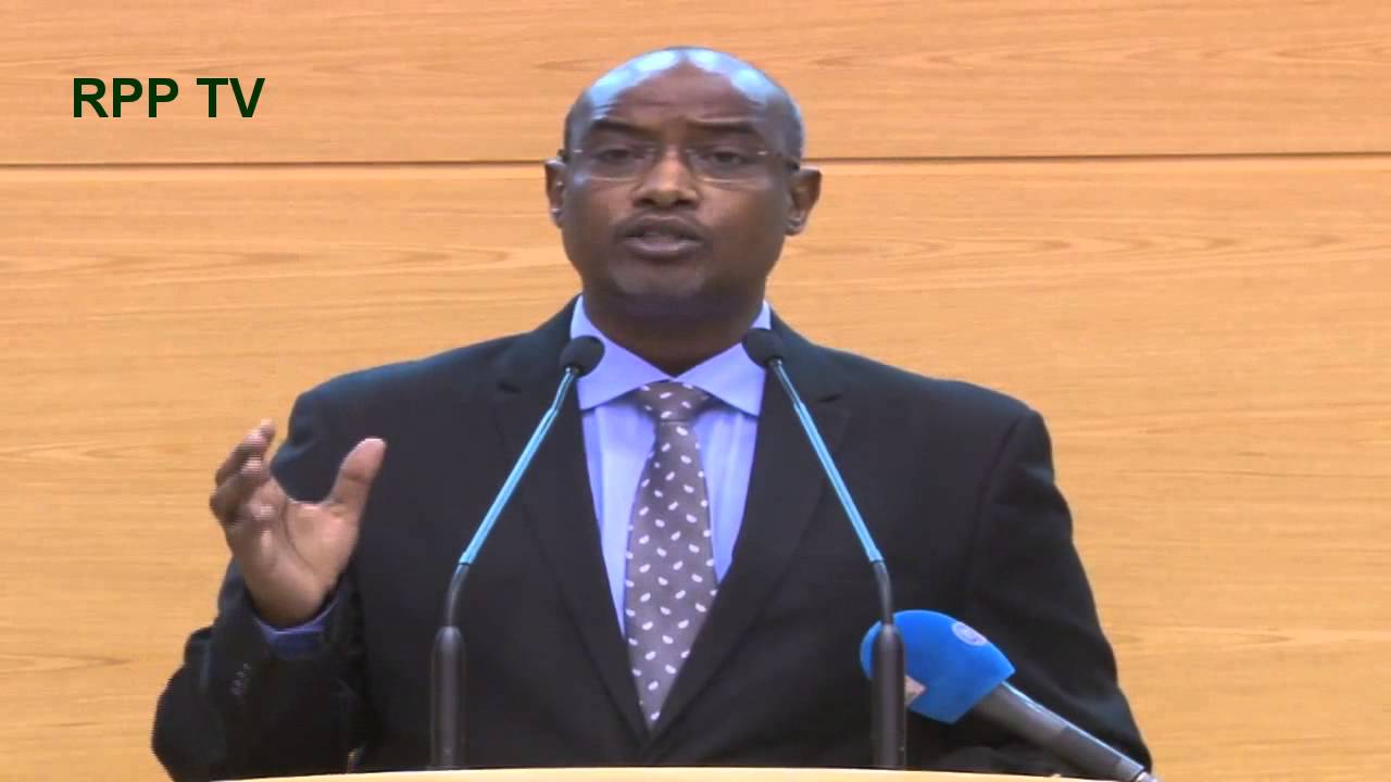 Les éclaircissements de Ali Yacoub Mahamoud, Ministre de l’Energie lors ...