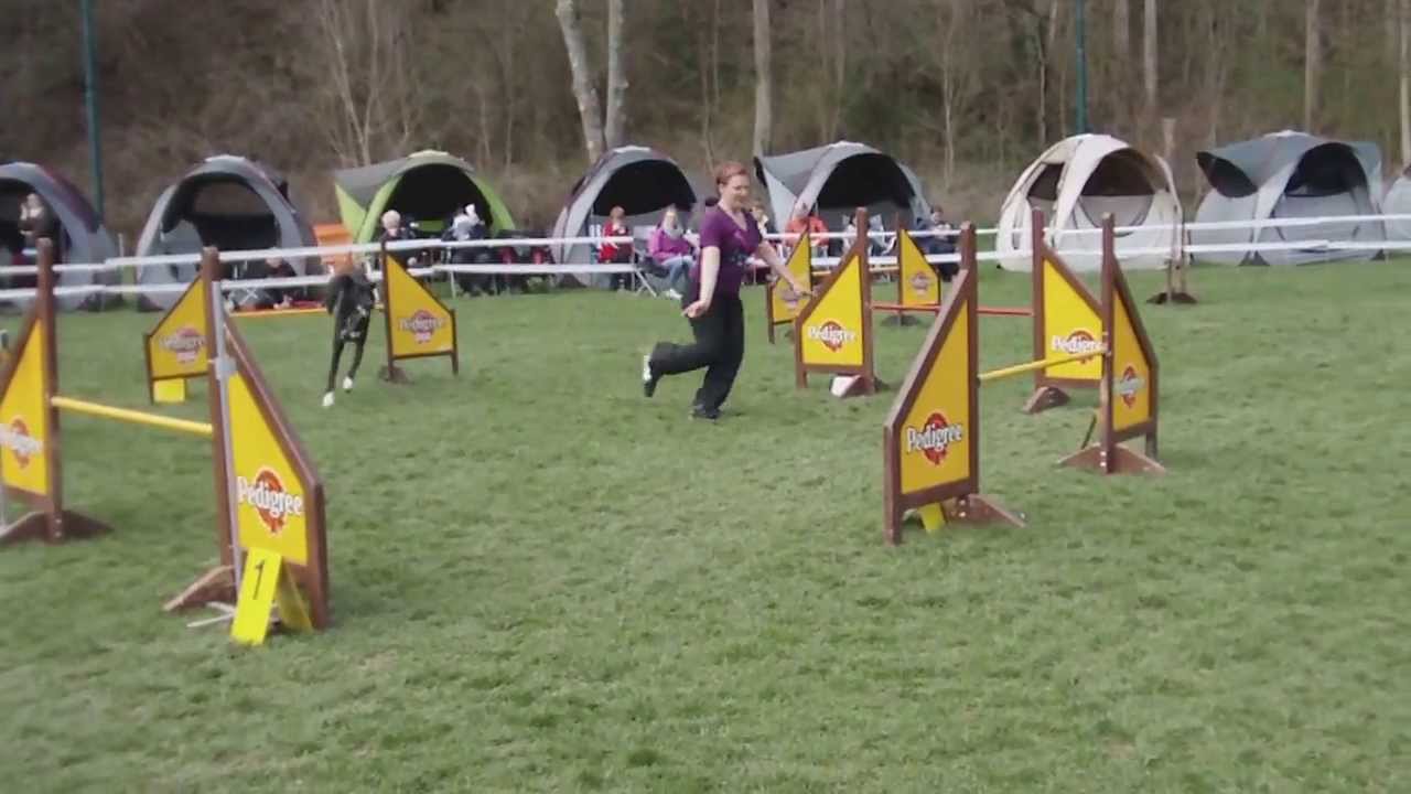 Melanie Bertsch & Tayson Spiel 1+2 - Bretten am 13.04.2013 - YouTube