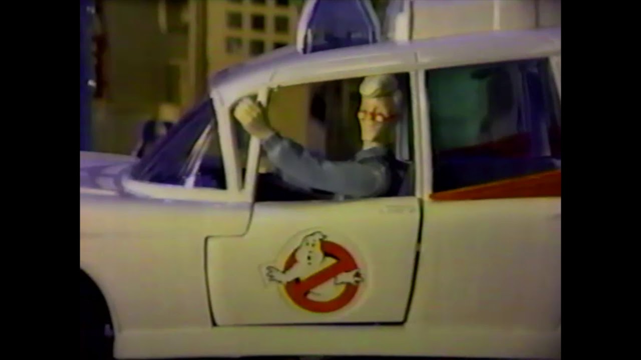 Toys "R" Us Ghostbusters Commercial - YouTube