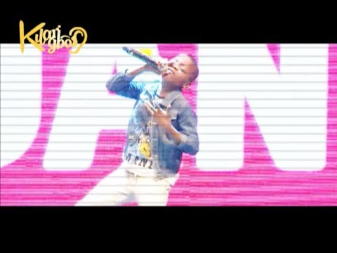 DESTINY BOY FIRST EVER APPEARANCE ON STAGE (Nigerian Entertainment ...