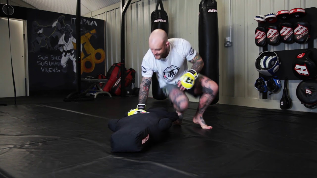 THE BEST SOLO MMA DRILLS SHOWN BY BJJ BLACK BELT & VETERAN MMA FIGHTER ...