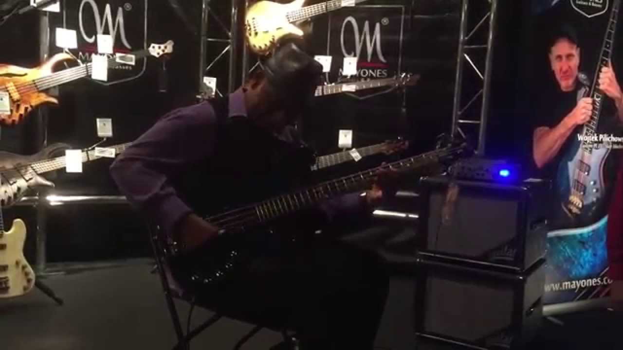 Bill Dickens plays Mayones Custom Pi 3 Slap Machine Bass Player Live ...
