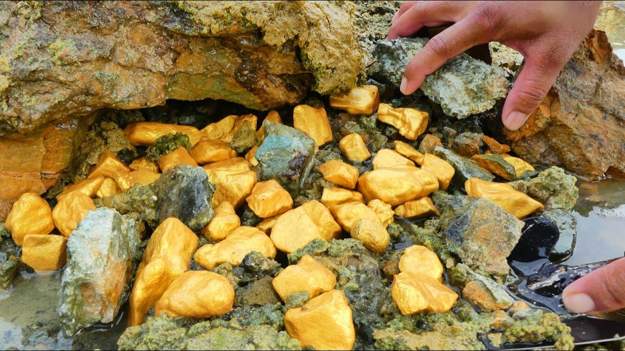 amazing day! I find a lot of treasure gold-digging much gold nuggets at ...