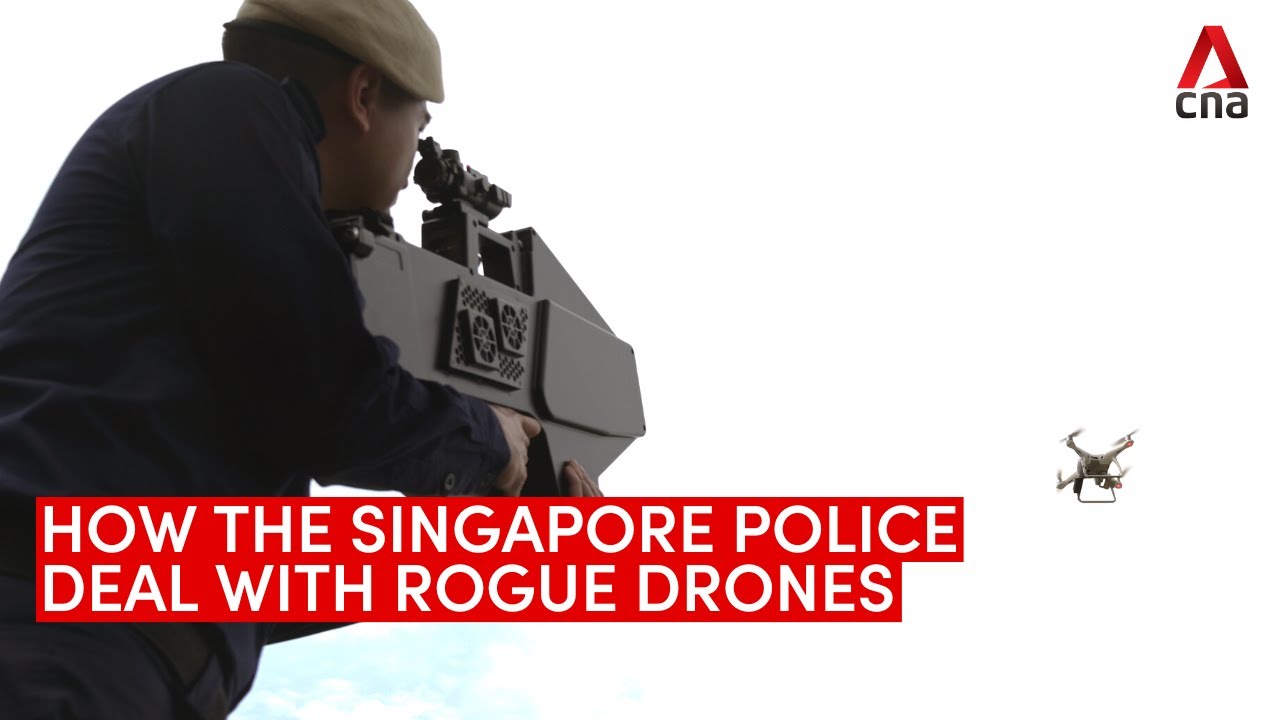 A look at the Singapore Police Force’s counter-drone system - YouTube