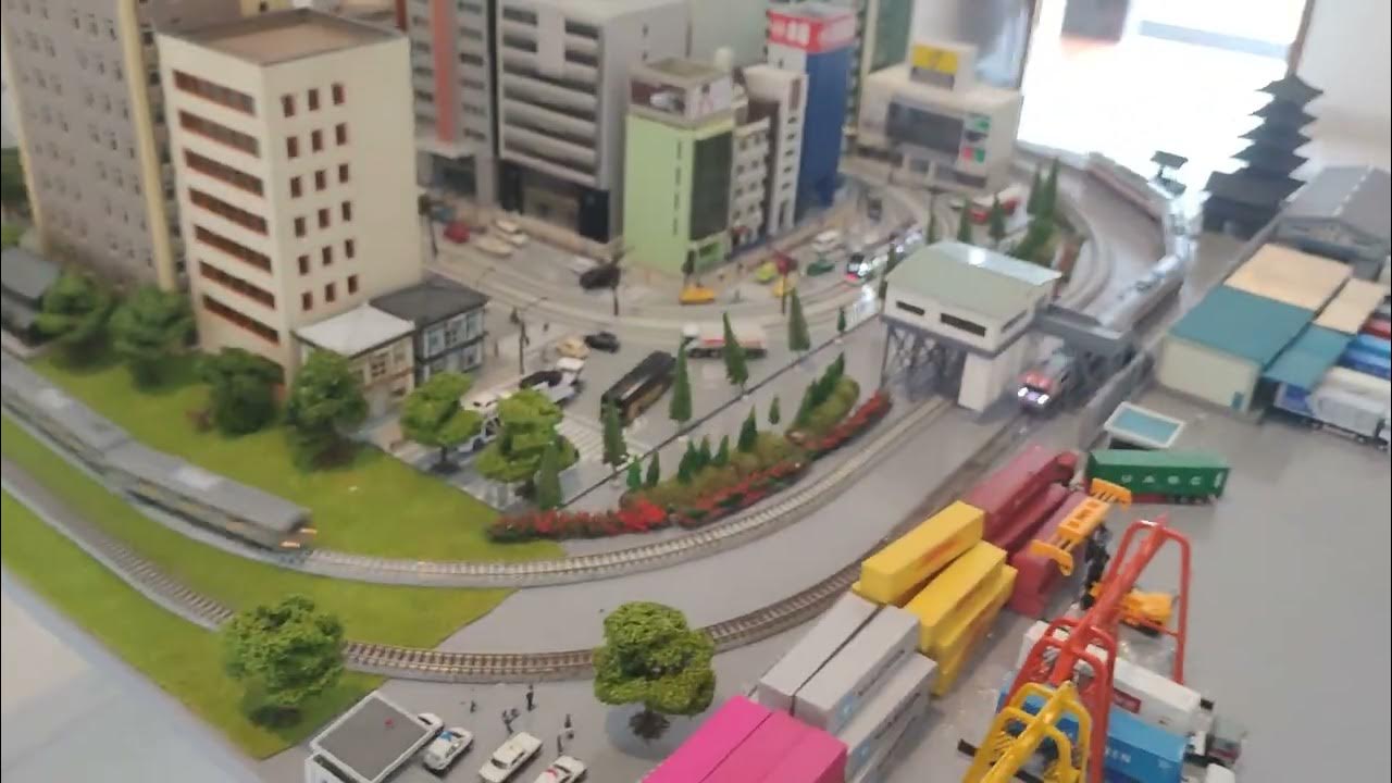 N Scale Japanese model train railroad with unitram potram centram kato city layout - YouTube