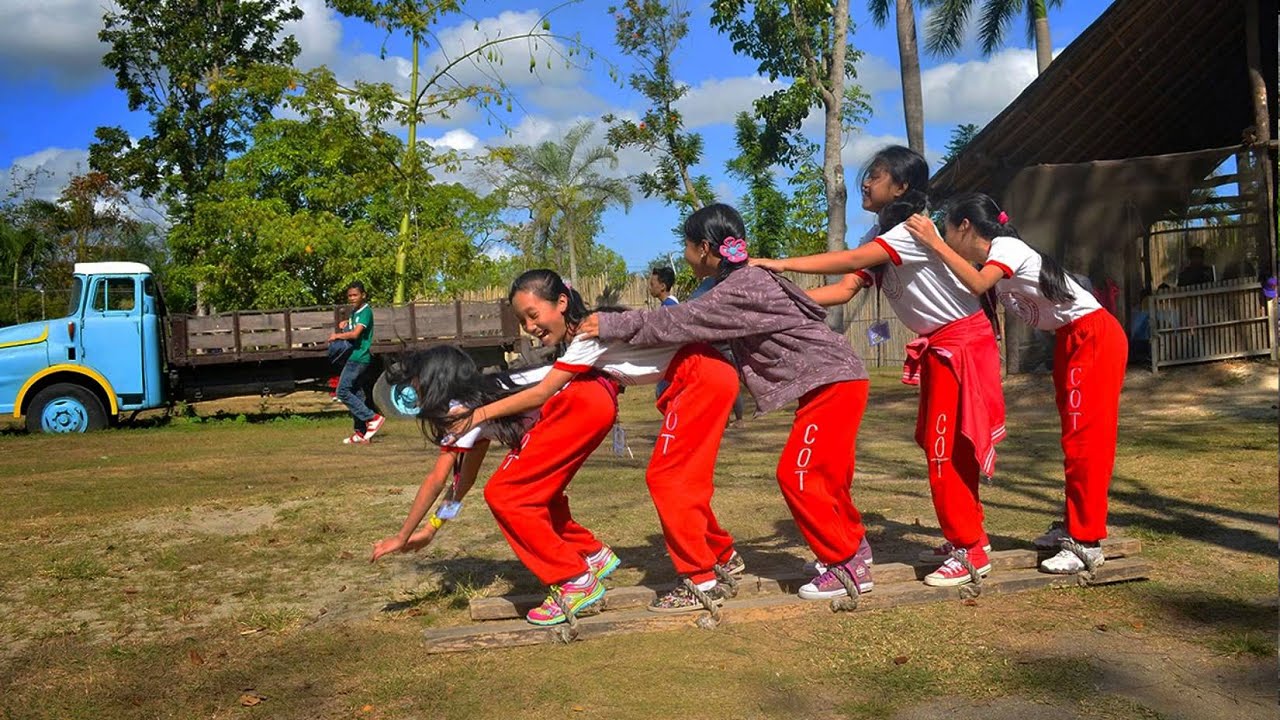 Santa Elena FUN Farm — TJCCOT Educational Tour 2015 B - YouTube