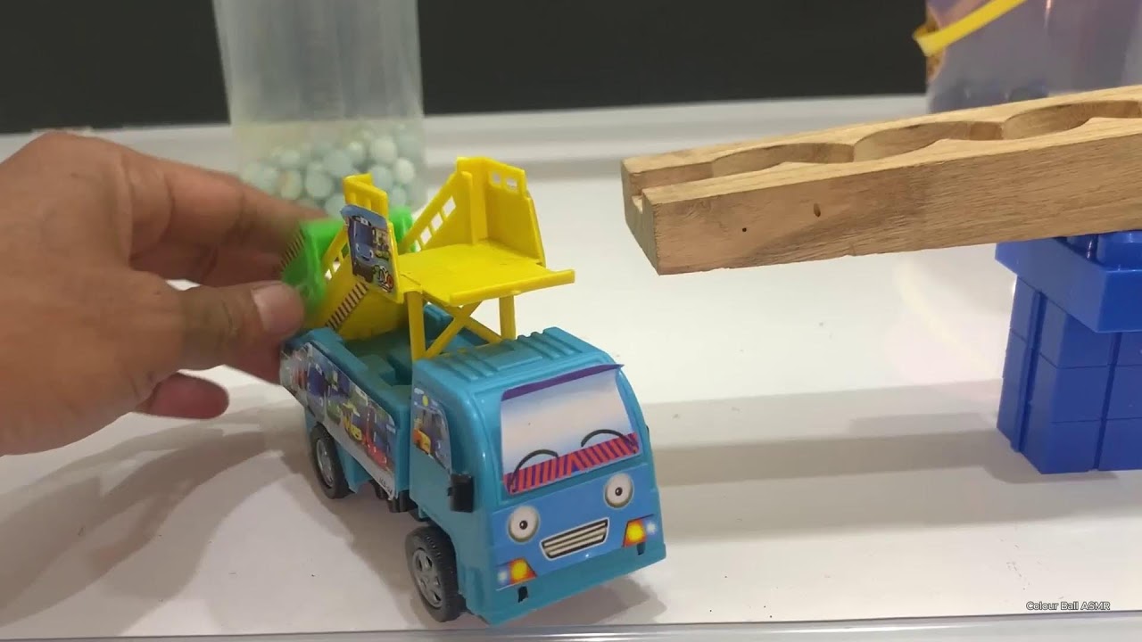 Marble Run ASMR L01 ☆ HABA Slope Dump Truck Excavator Ambulance ...