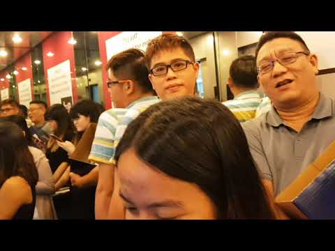CMS201CAssgn3 Gregoria Aurel & Xinyu - Mobile Movie - YouTube