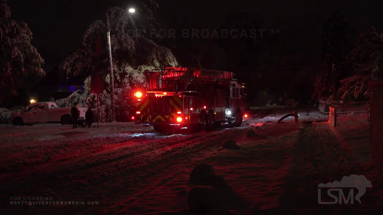 10-23-2020 Spokane, WA - Snowiest October Day on Record Downs Power ...