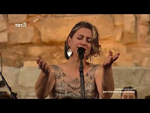 Dilek Türkan-Mazi Kalbimde Bir Yaradır