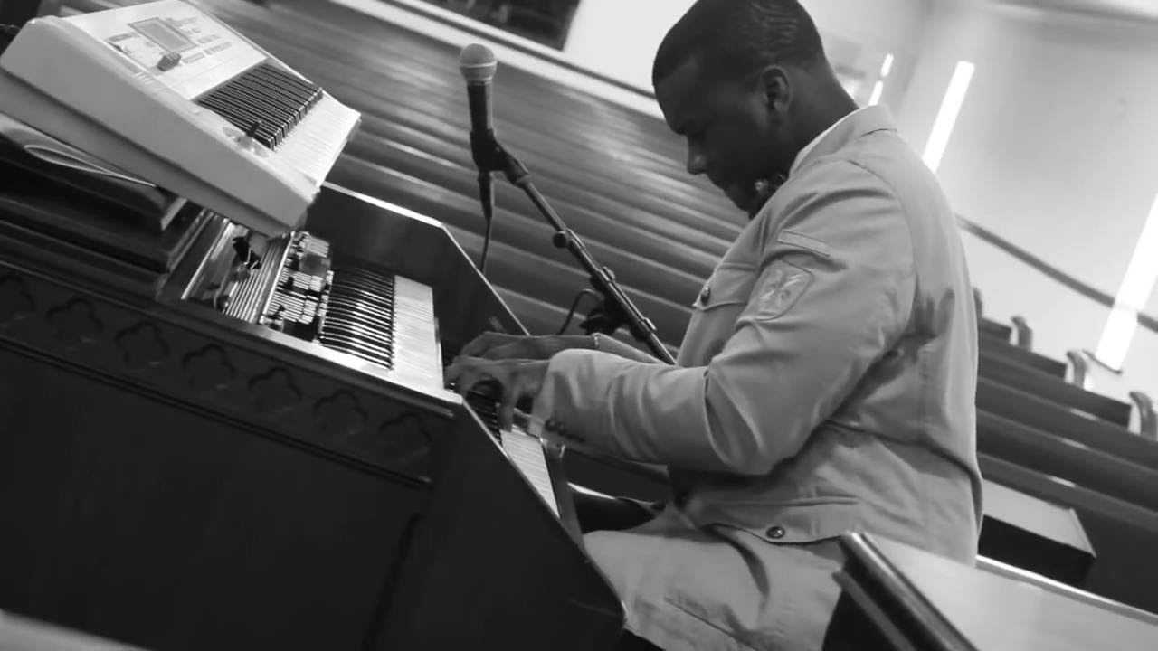 Organ Solo - Samuel Hendricks - YouTube