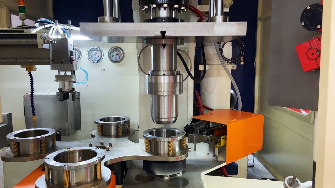 Automatic aluminum rotor die casting machine exhibit - YouTube