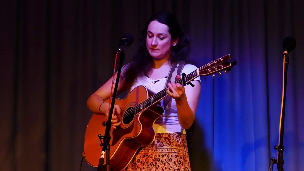 Lakes of Pontchartrain - Odette Michell (Live at the Pumphouse) - YouTube